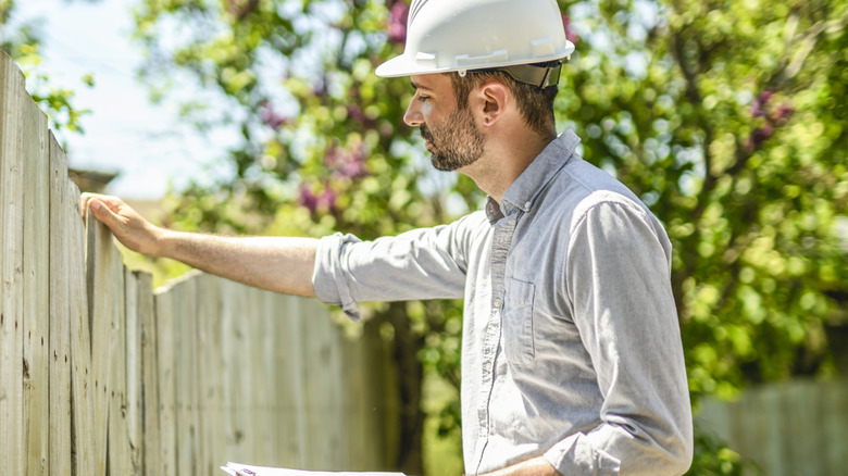 Not vinyl, not chainlink: The fence alternative that'll add a rustic touch