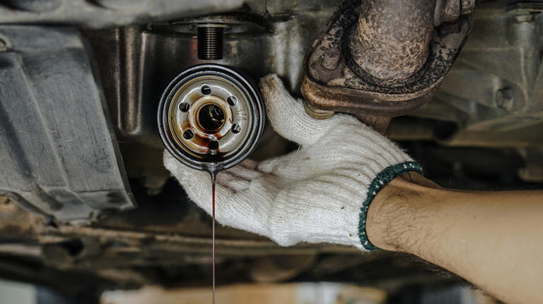 These bad habits might be shortening your car oil's lifespan