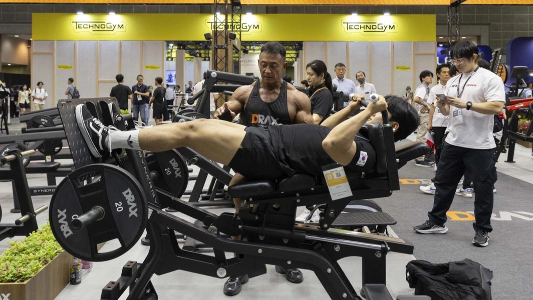 Smith machine revival and longevity goals reshape fitness in 2026