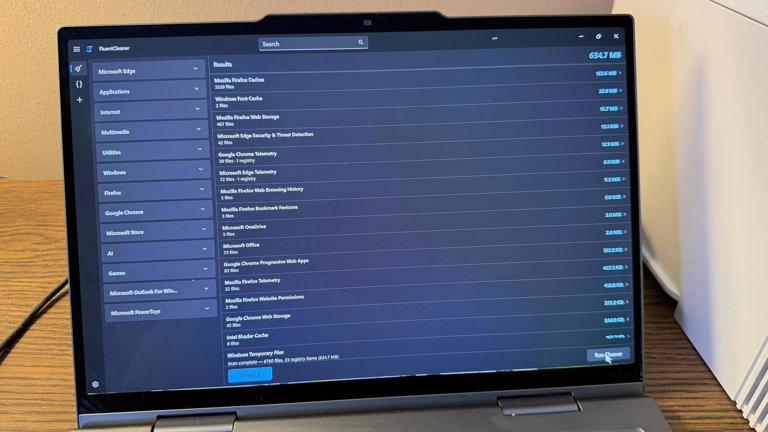 Too many junk files on your Windows PC? This free tool can remove them ...