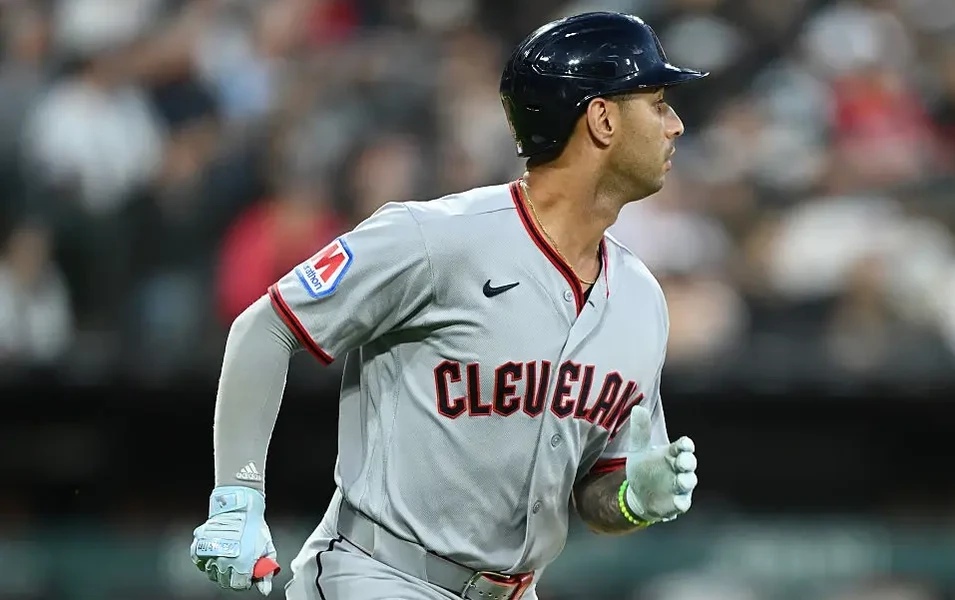Guardians eye Adell, Contreras as trade deadline nears