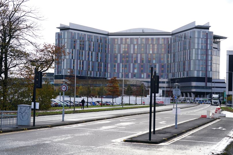 UK hospital unit enters lockdown amid suspected Ebola virus case