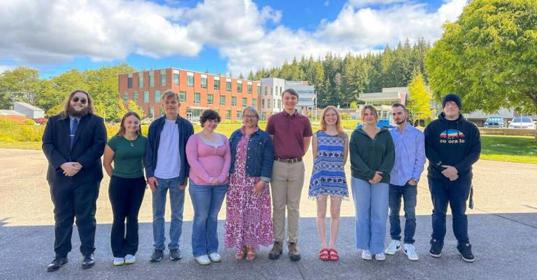 13 students graduate from GHC with a perfect 4.0 GPA