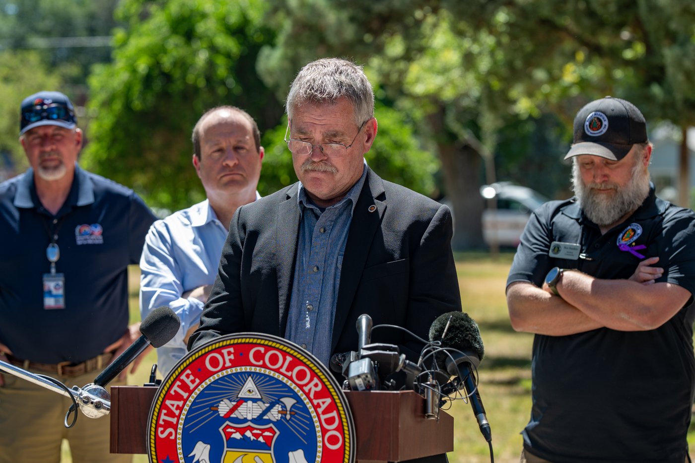 As wildfires worsen, Trump administration revives discredited policy to ...