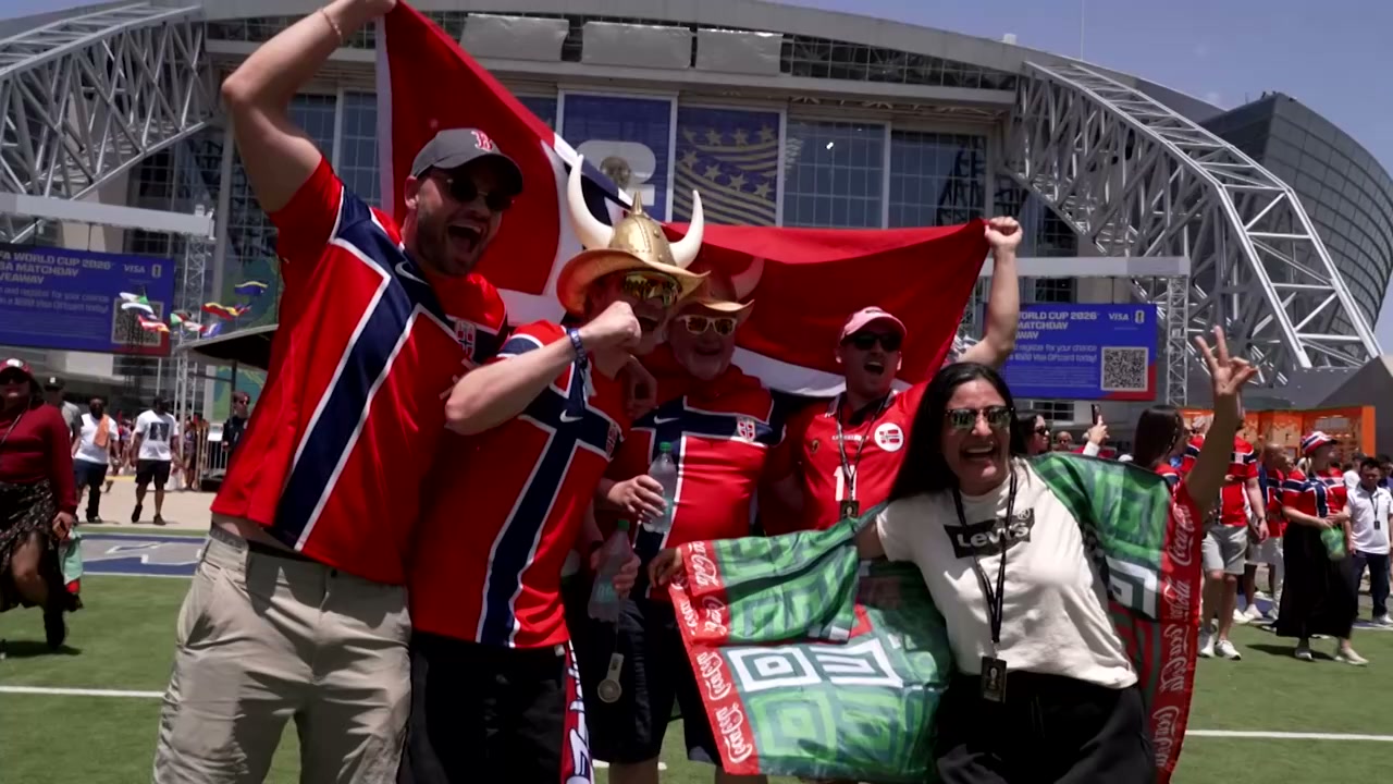 'Viking Row' meets Texan two-step as Norway dance into World Cup last 16