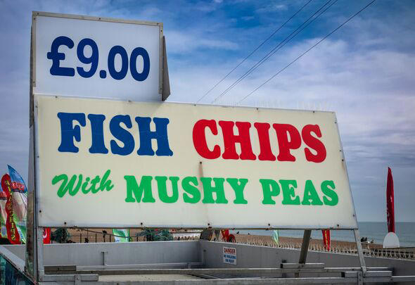 UK fish and chip shops face mushy pea shortage as heatwave sparks crop ...