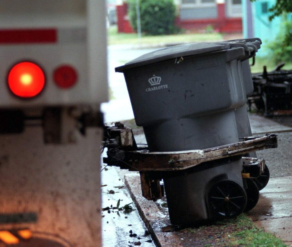Do trash pickups change for 4th of July week? Schedules in the ...