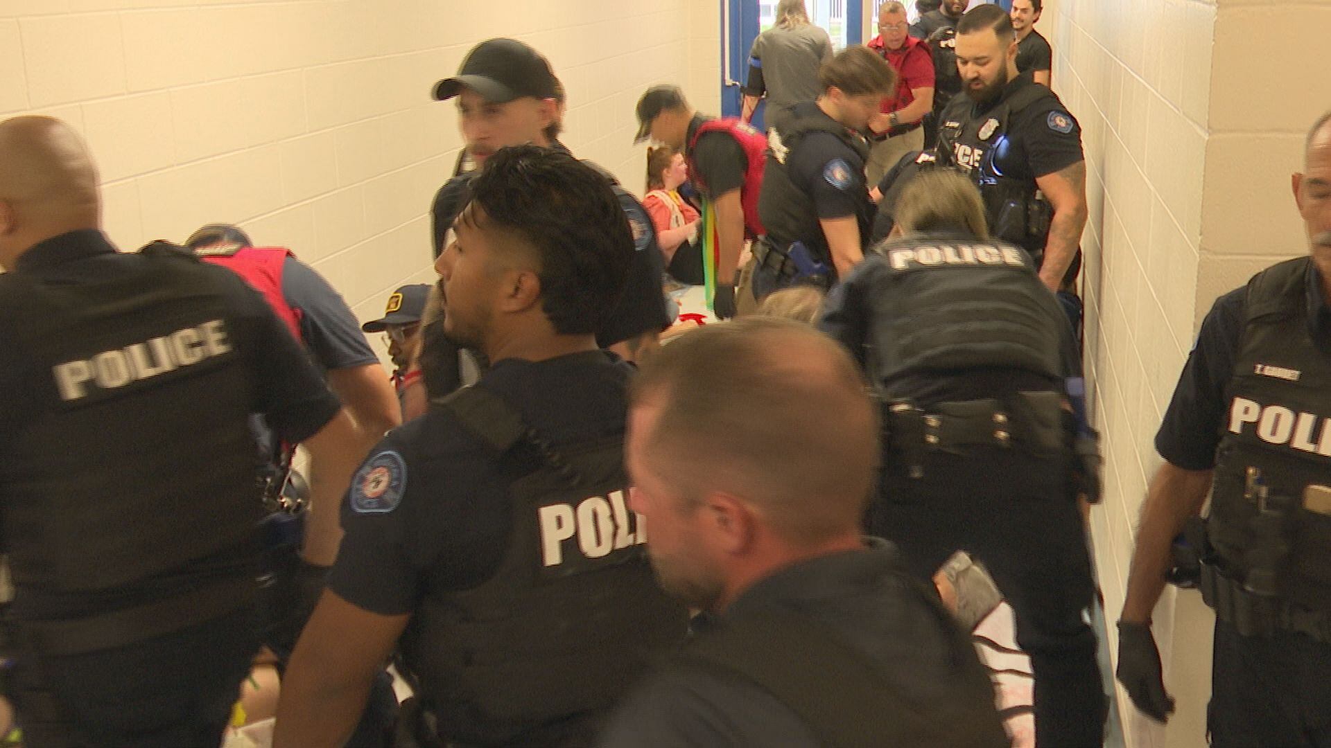 Pensacola police take scenario training to the next level with on-scene ...