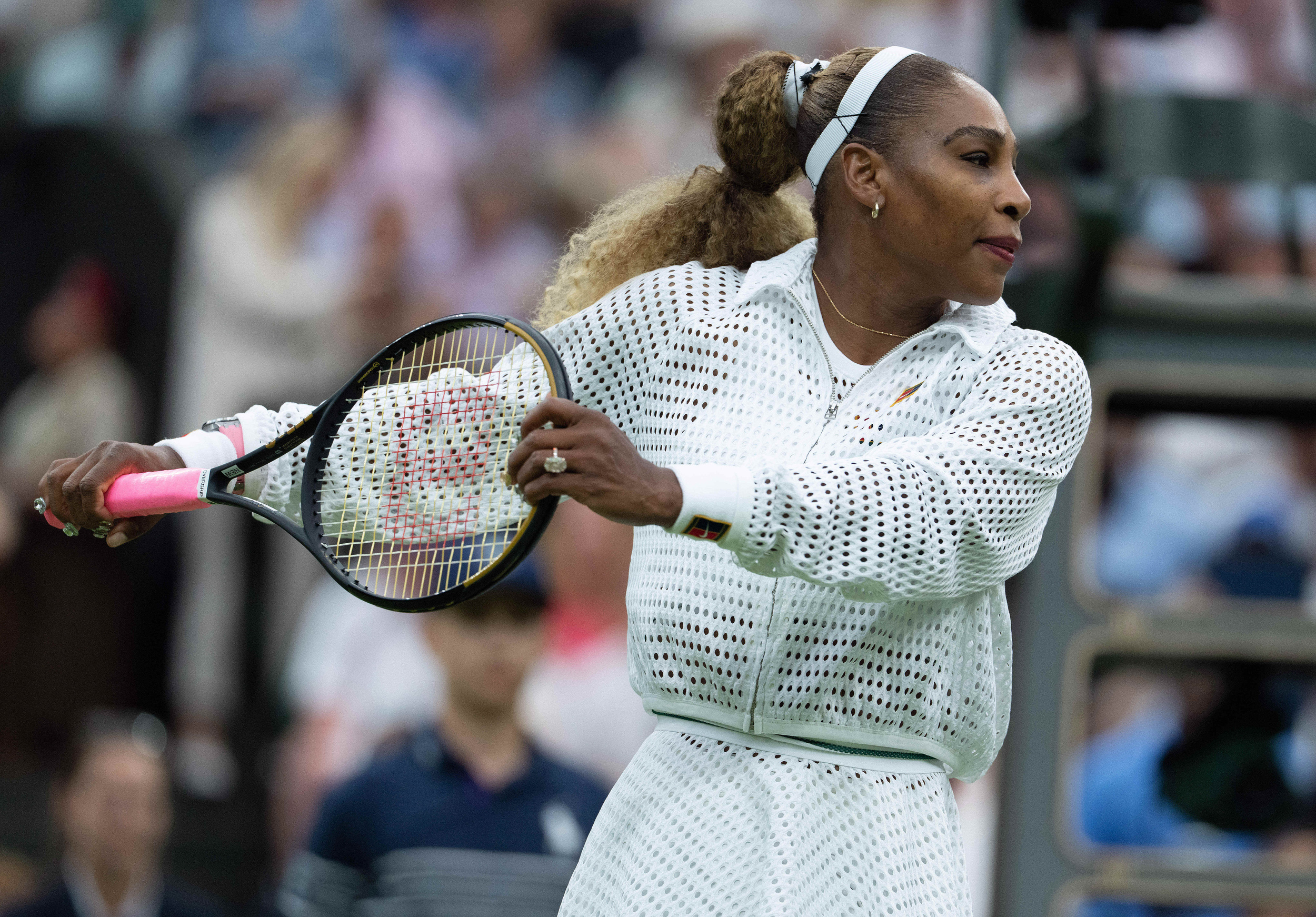 Serena Williams can't knock off rust in Wimbledon return — but it doesn ...