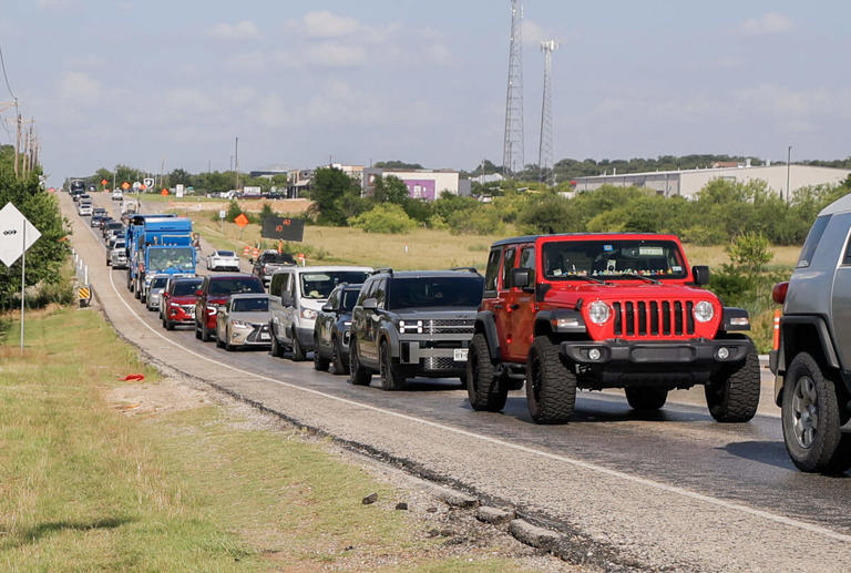 Inside the I-35W boom: 20,000 homes reshape corridor north of Fort Worth