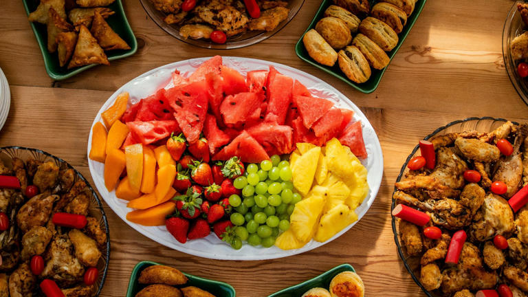 Why the best party foods are often the messiest