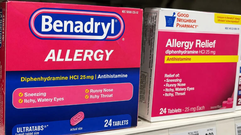Seizures, then zero brain activity: US teen dies after viral Benadryl ...