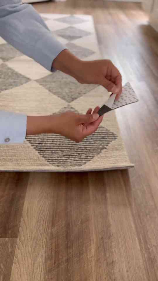 New kitchen peek with cozy neutral home touches
