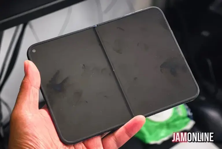 iPhone 18 Fold dummy shows wide tablet-like design