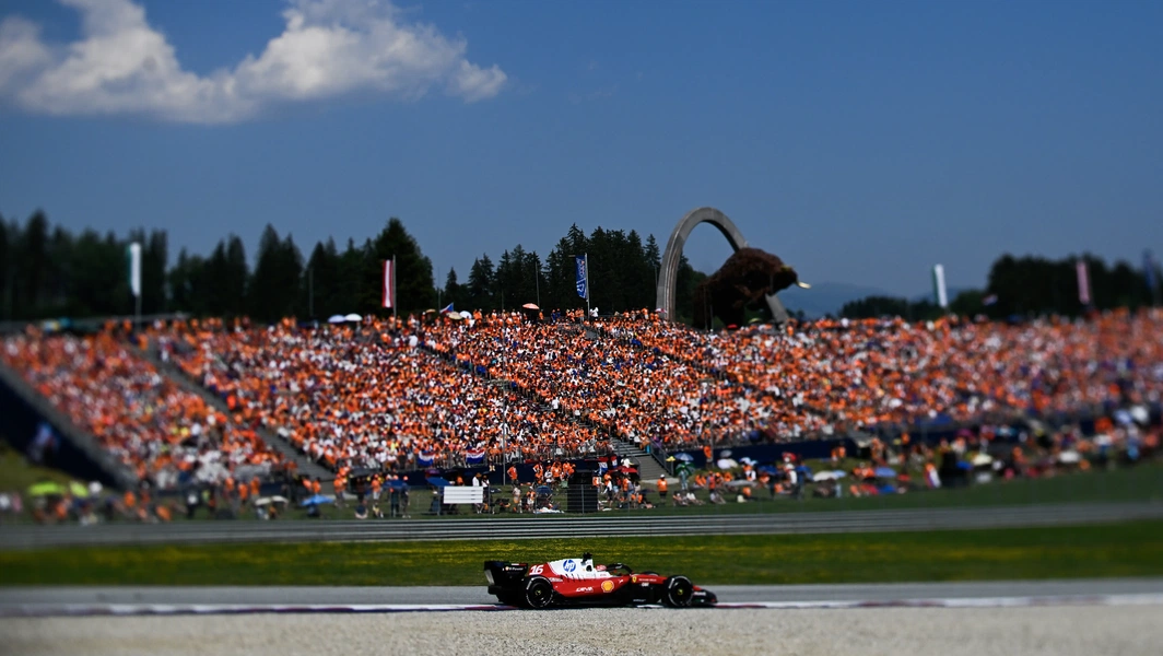 Hamilton urges Ferrari probe into 'weird' power deployment