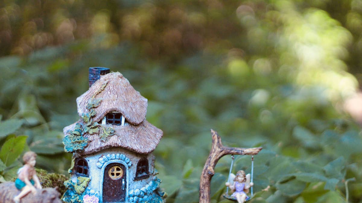 Create a magical renter-friendly fairy garden with simple container tips