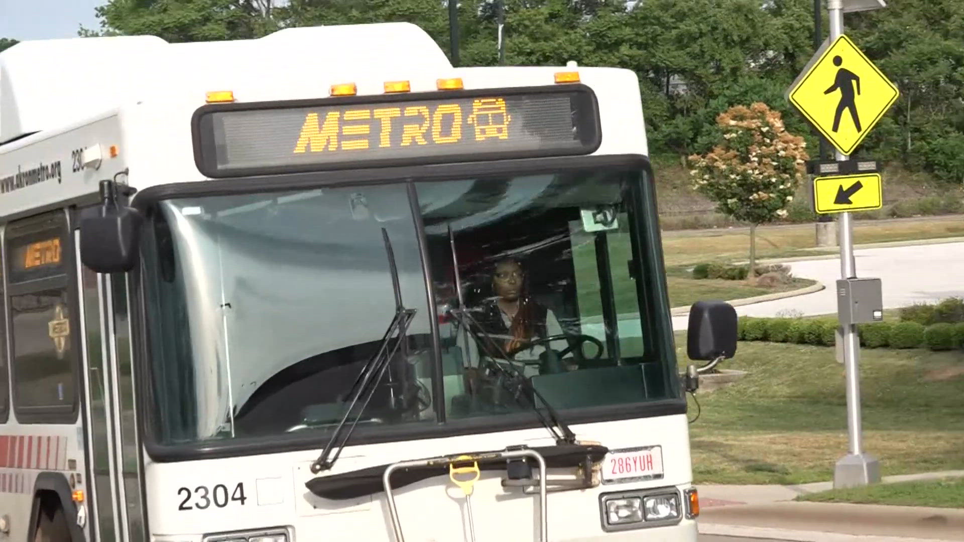 Akron METRO transit workers authorize strike