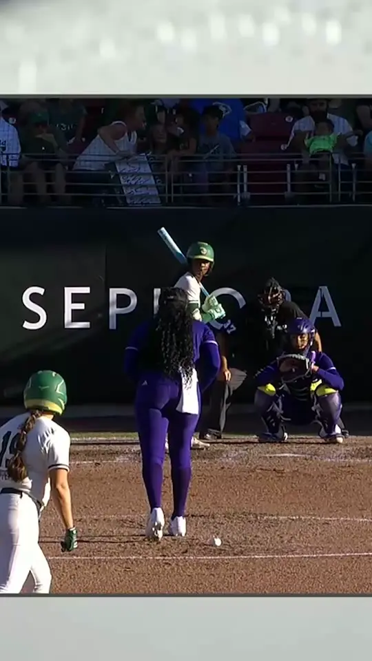 Heads up softball 👏 great base running from Flip puts the Talons on t ...