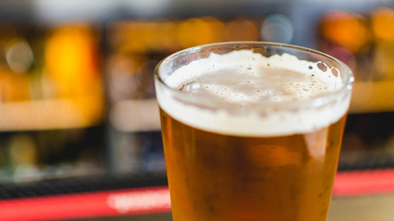 Boomers will remember this best-selling '80s beer that's known for its ...