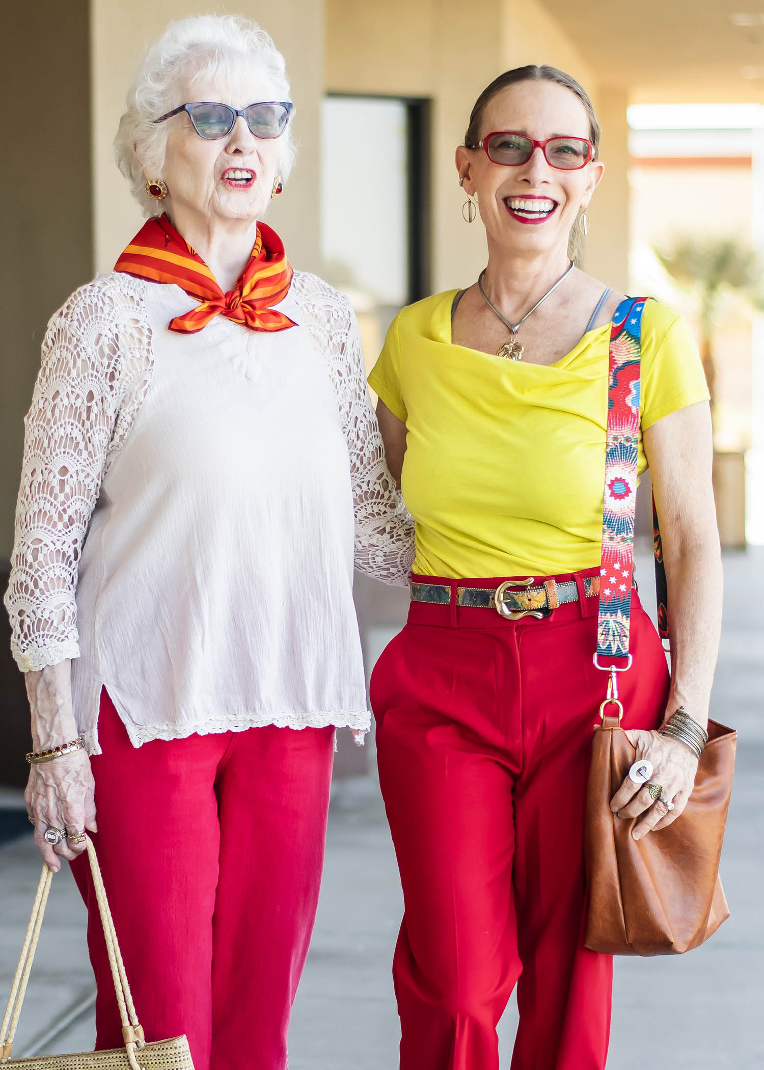 What to wear with red pants: Two easy outfit formulas