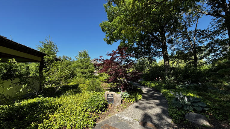 This small city in northern Indiana boasts the nation's best botanical ...