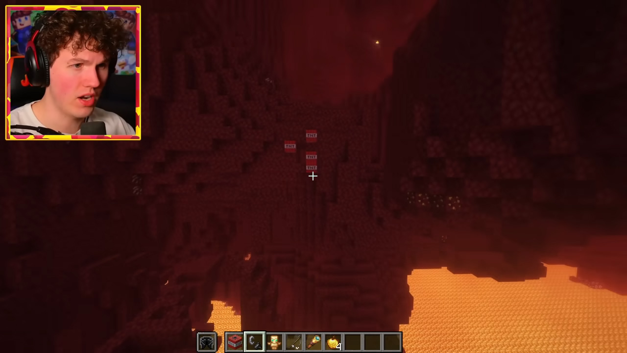 Herobrine prøver at stoppe en hjælpsom hund i Minecraft