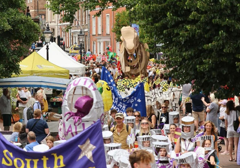 Moving on up! Children's parade takes place in Lewes this weekend