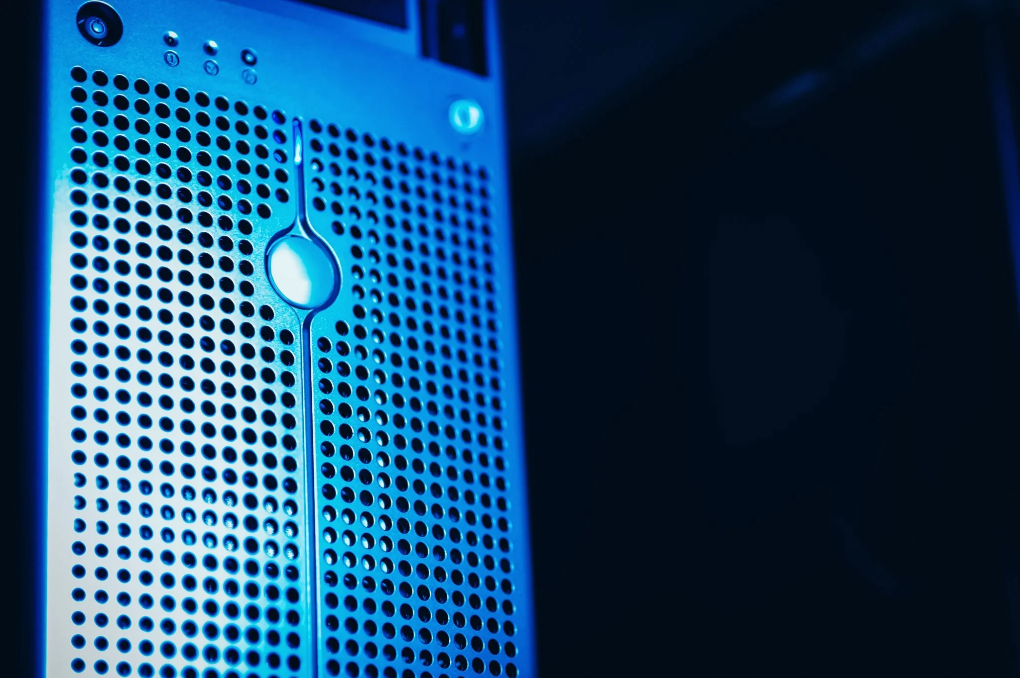 Incibe Alerta De 5 Vulnerabilidades En Solarwinds Serv U 4 Críticas