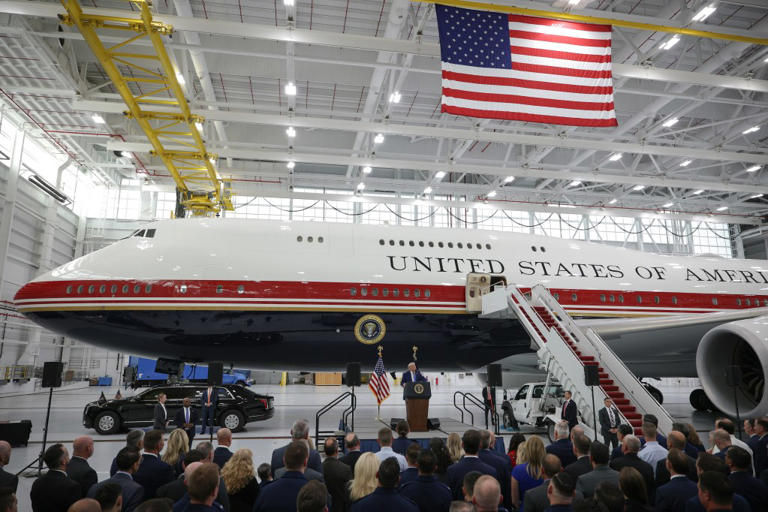 Trump takes new Qatari jet for test flight to celebrate America 250 ...
