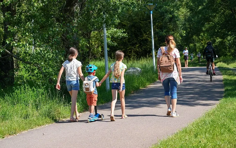 Woman's question on kids and 'best life' sparks nuanced debate