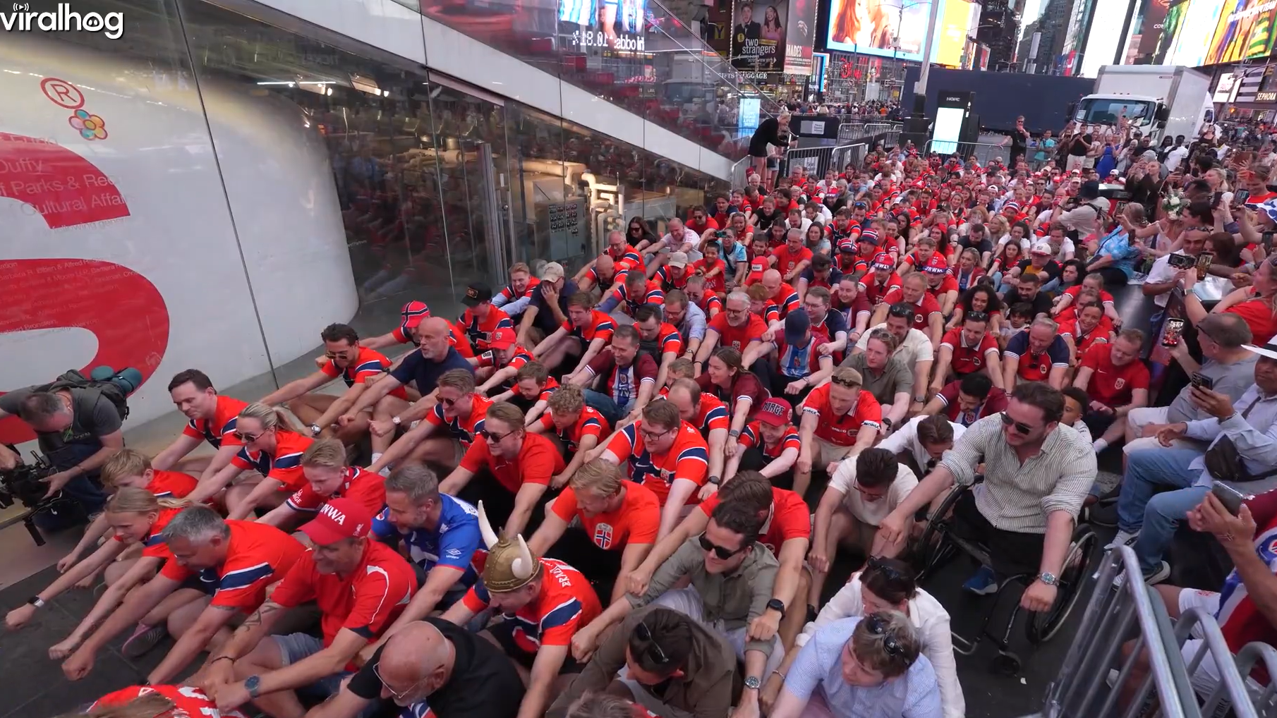 Norwegian fans bring 'Viking rowing' celebration to Times Square