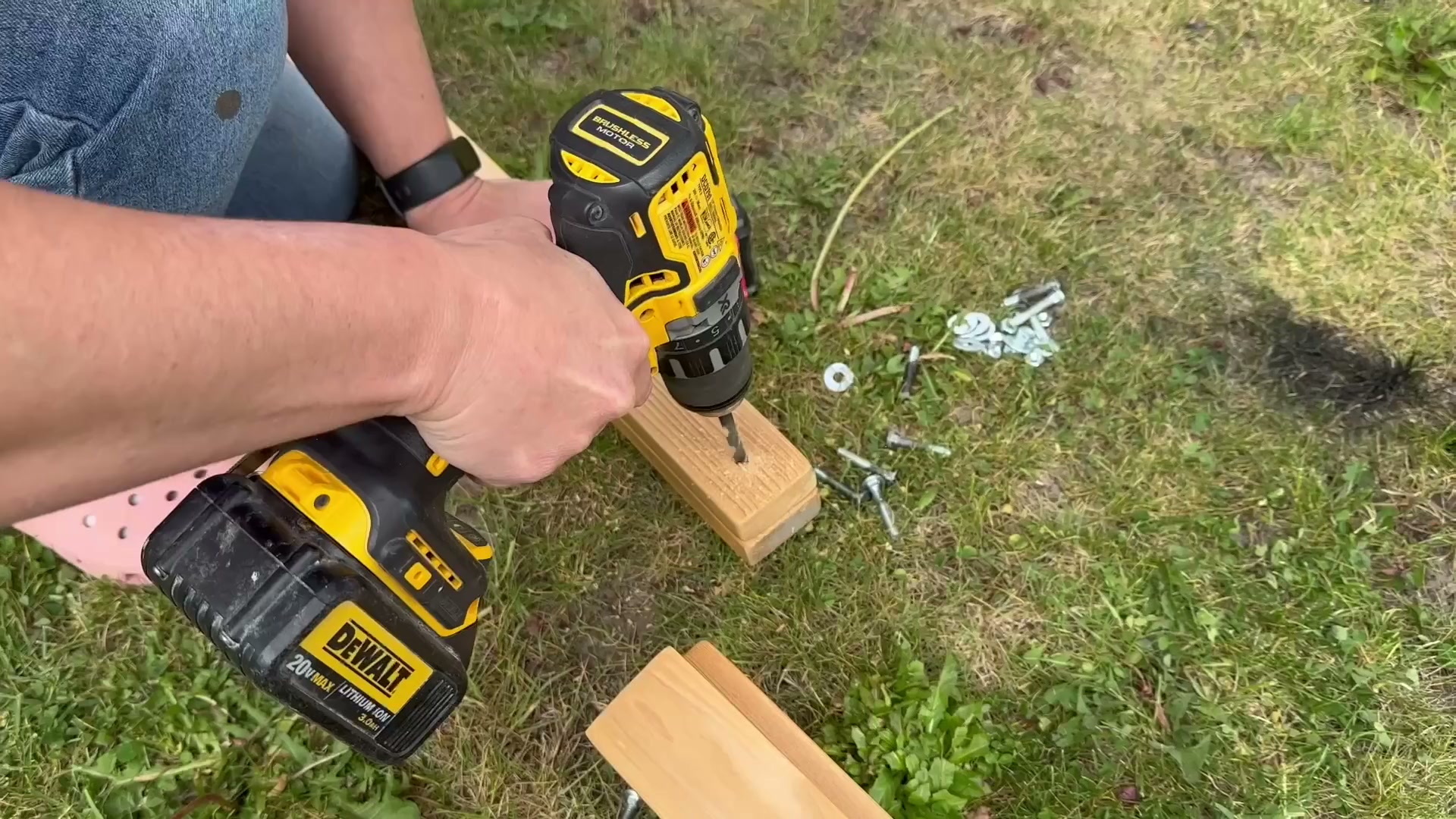 She cuts up an old bench for this brilliant backyard masterpiece