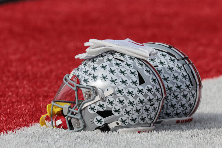 Five-star defensive lineman Marcus Fakatou commits to Ohio State