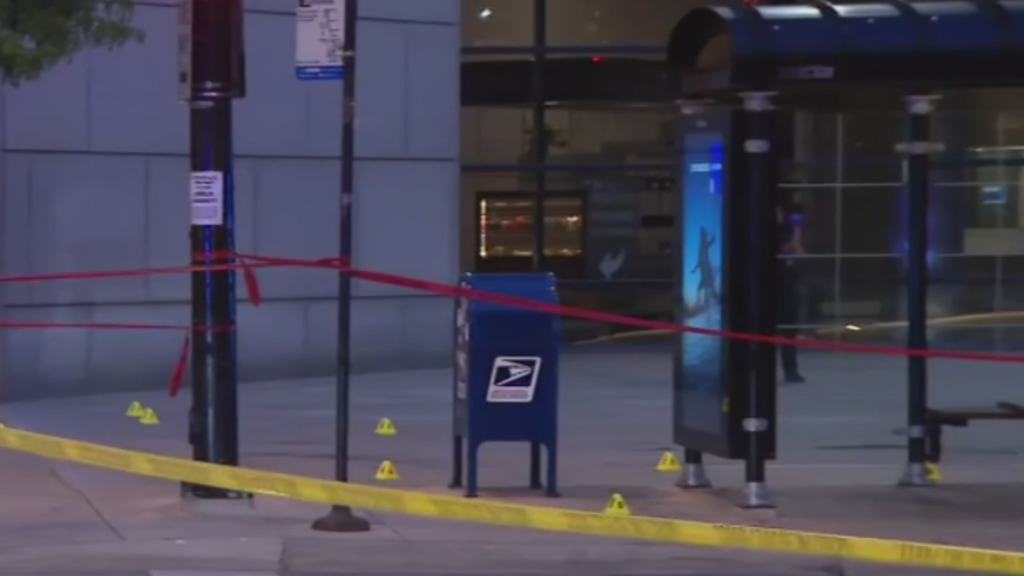 One man dead, another injured in River North shooting