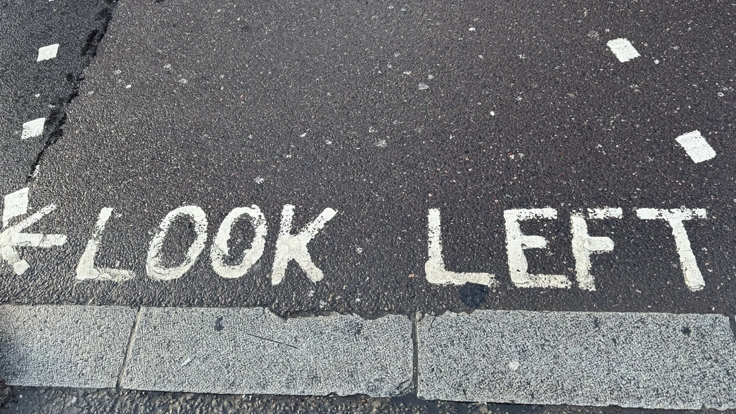 History and reasons behind left- and right-hand driving