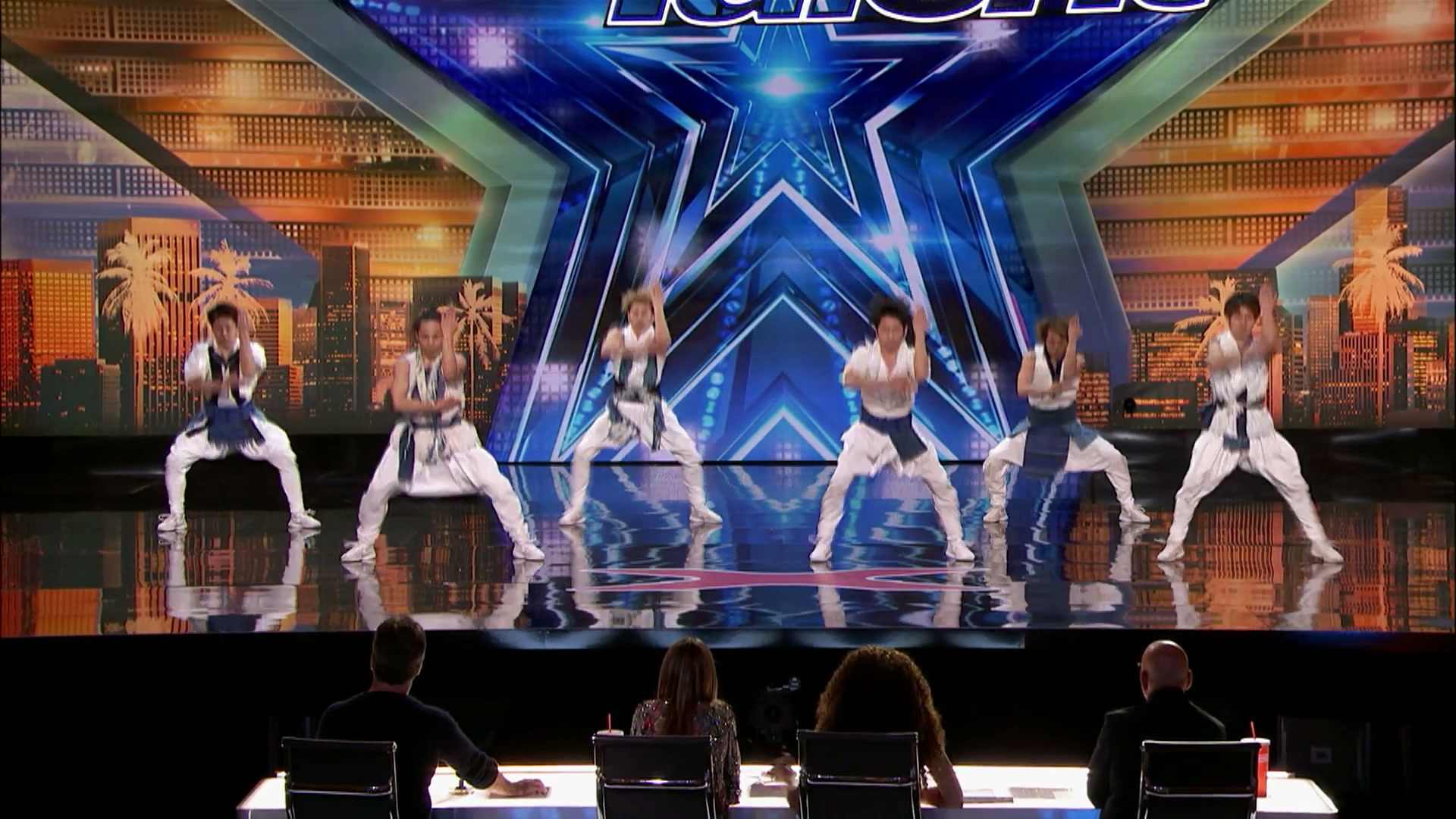 Blue Tokyo - Dance group