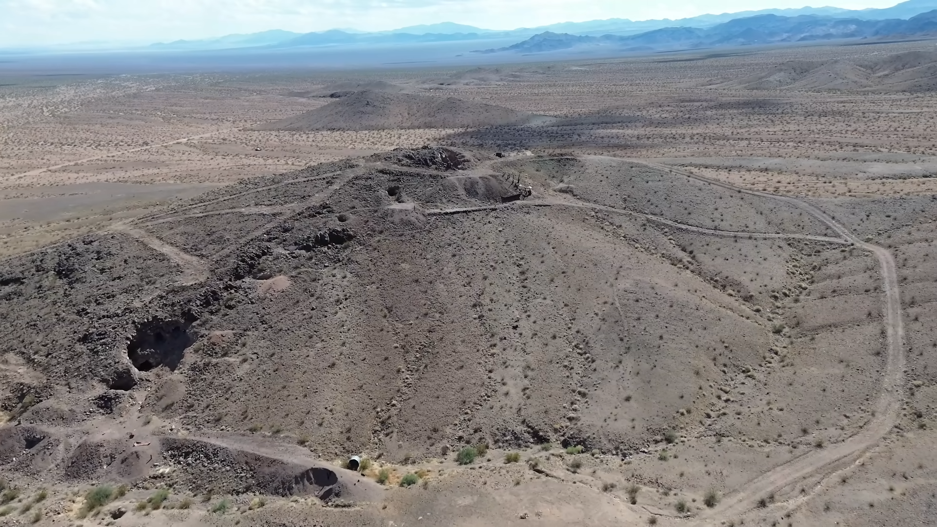 Two desert towns vanished after one of California's richest gold mines ...