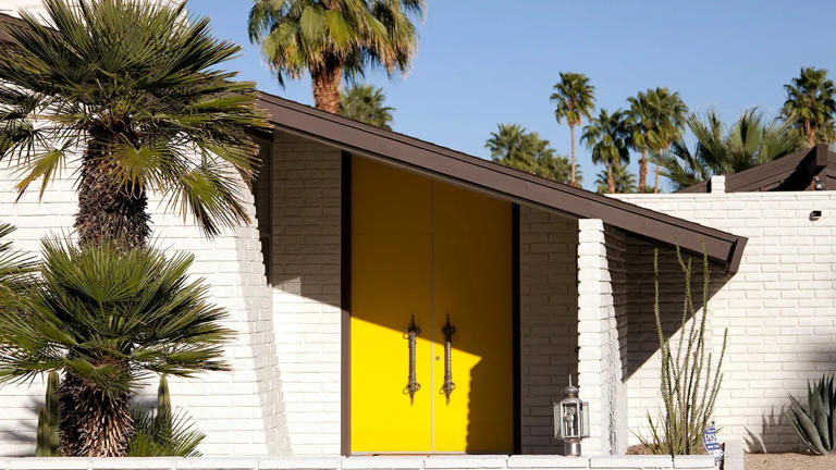 Why mid-century modern homes keep coming back into style no matter how ...