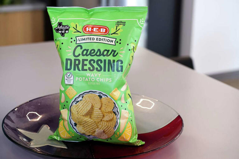 We ranked 12 H-E-B potato chips, from Caesar dressing to Korean BBQ ...