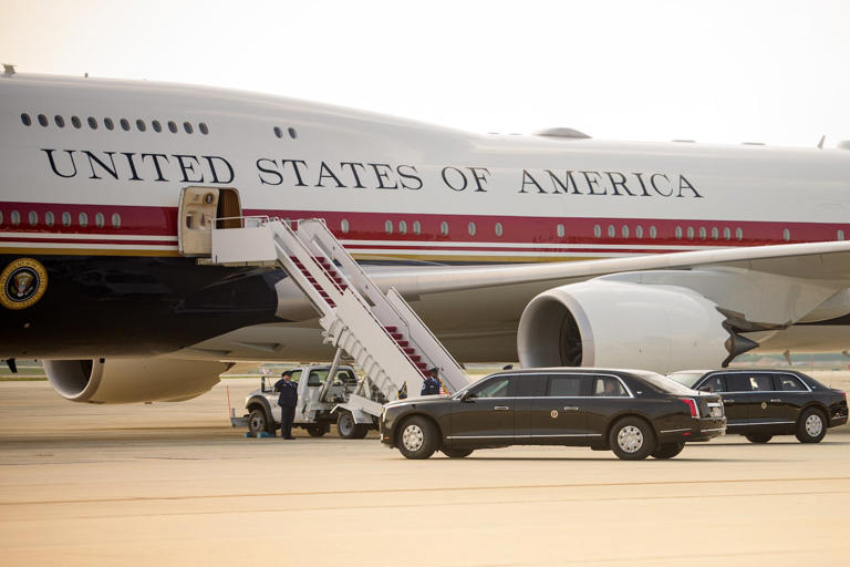 Trump shows off his Qatari jet as he dodges key question on costs