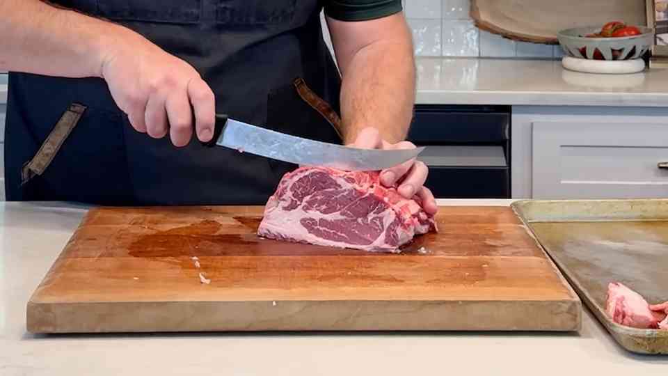 A butcher says this $7 steak tastes like ribeye for a fraction of the price