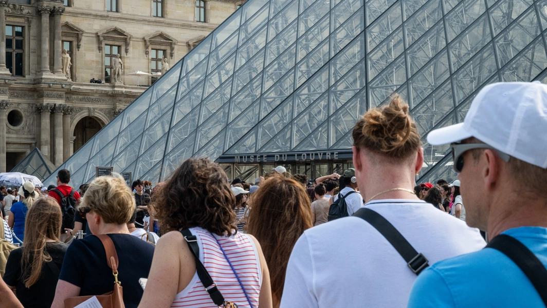 19 unique places to experience Paris