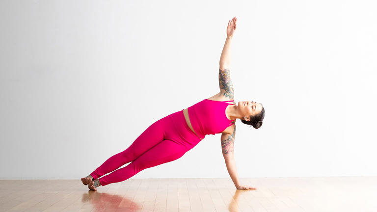 The shoulder muscle you've never heard of before—and how yoga can ...