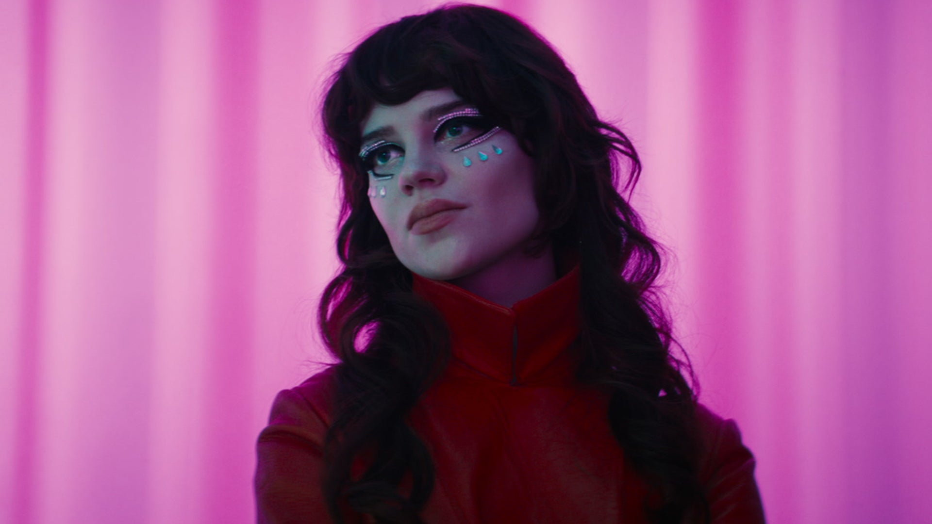Her private hell - official trailer