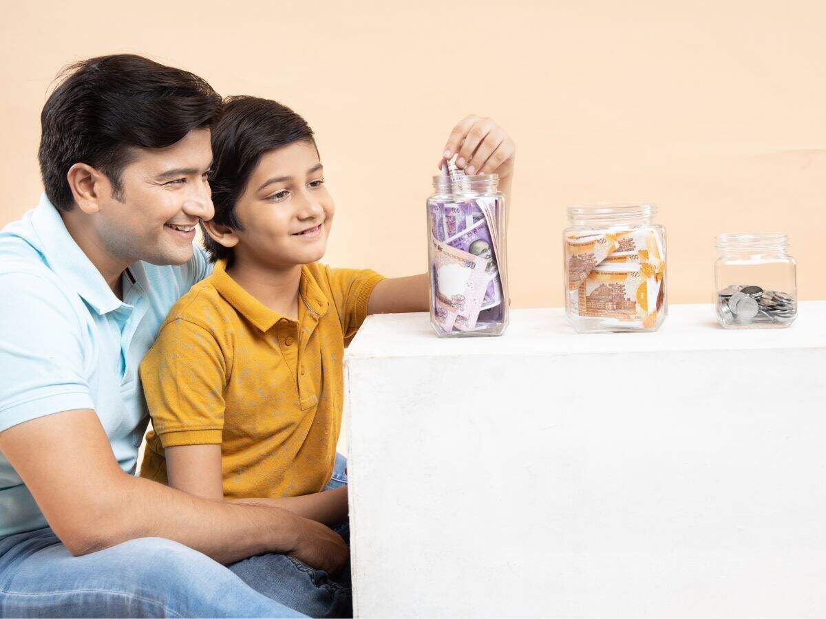 10 life lessons every parent must teach their child to build a strong ...
