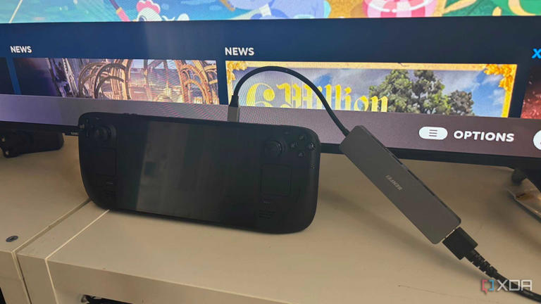 I docked my Steam Deck for $30 instead of waiting for the Steam Machine ...