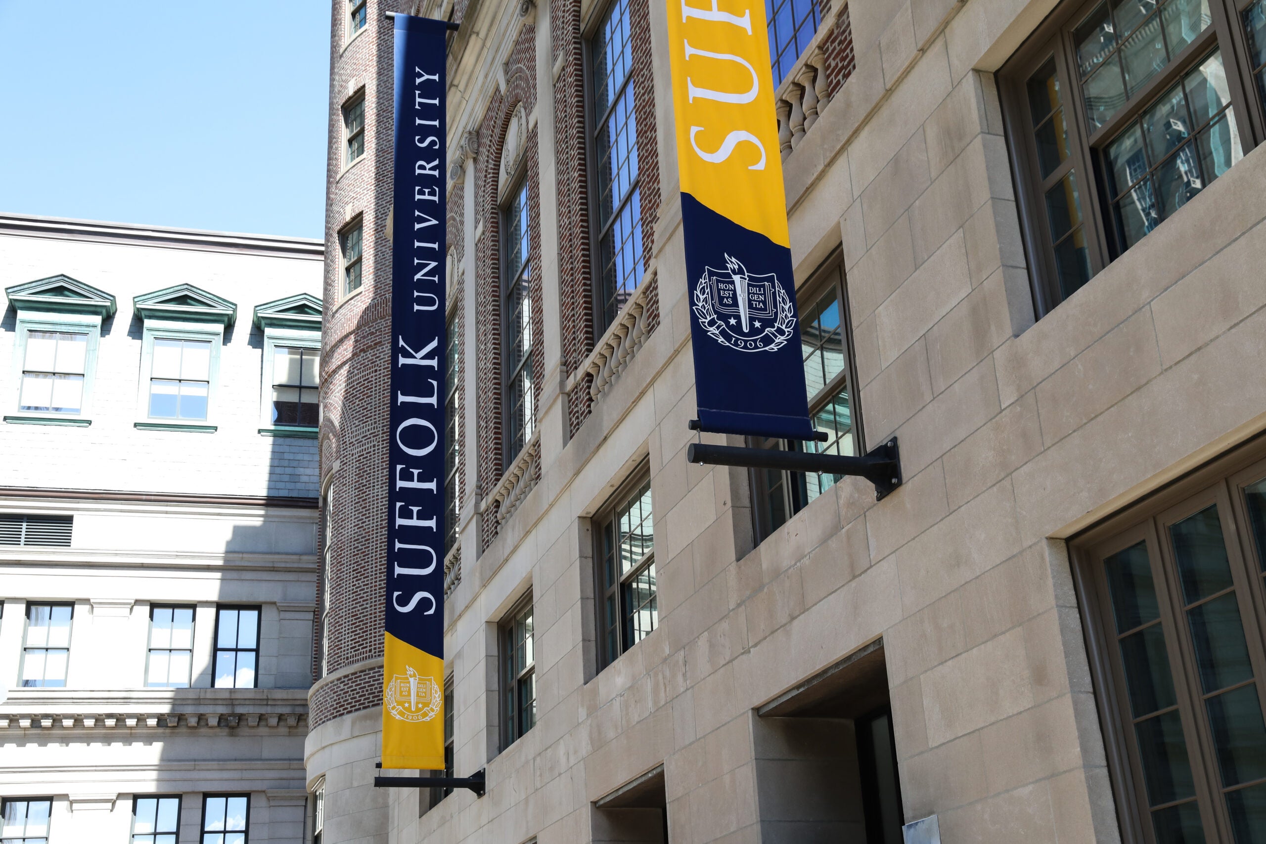 Educators balk as Merrimack, Suffolk plan to roll out 3-year bachelor’s ...