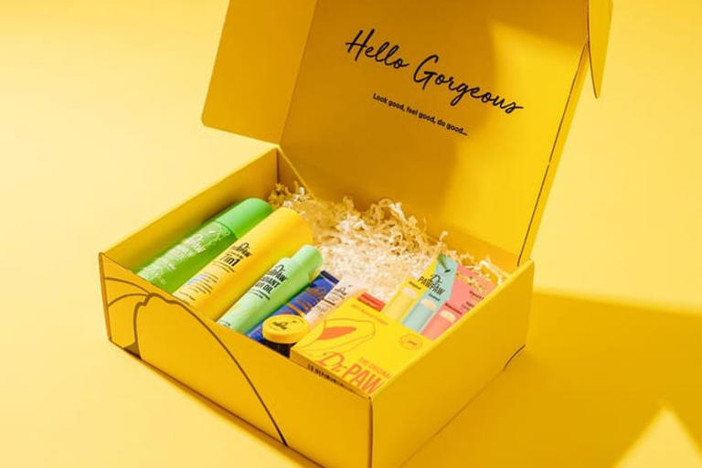 Home Bargains reduces £108 'head-to-toe' 12-piece kit to £30 that has ...