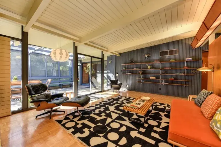 Why mid-century modern homes keep coming back into style no matter how ...