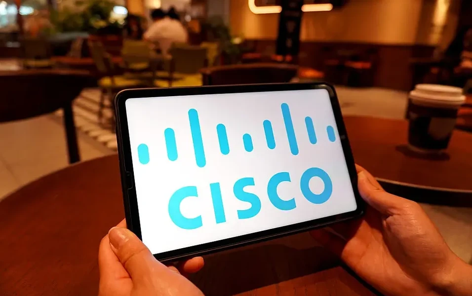 Cisco rolls out AI agents to all 90,000 employees